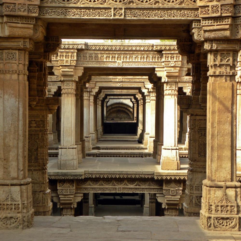 Adalaj Vav - Stepwell with a Tragic Tale | India Heritage Walks